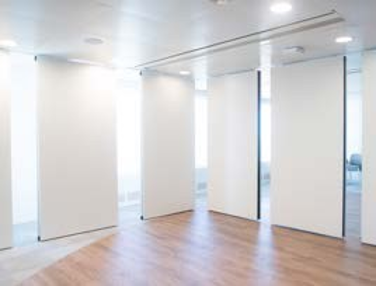 100E Acoustic Moveable Wall Installation UK